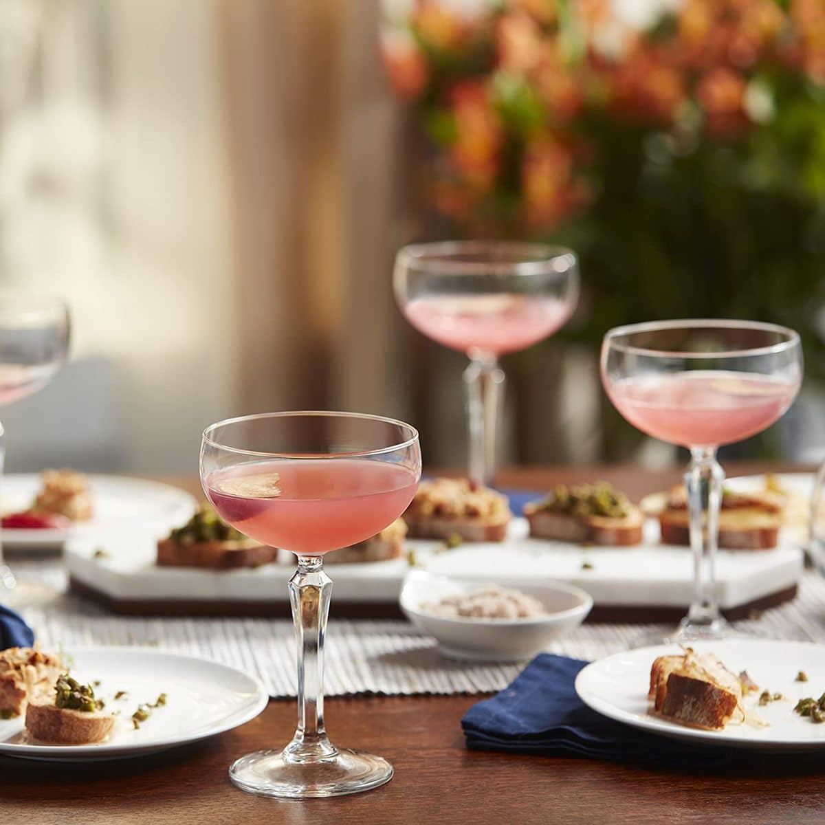 Best Coupe Glass for Serving Non Alcoholic Cocktails - Master of Mocktails